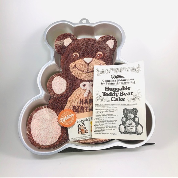 Wilton | Kitchen | Wilton Huggable Bear Cake Pan Instruction Book ...